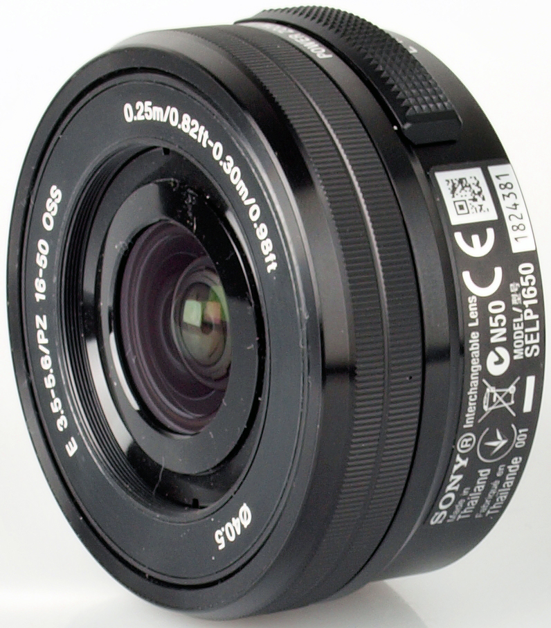 Sony 16-50mm f/3.5-5.6 PZ OSS Images