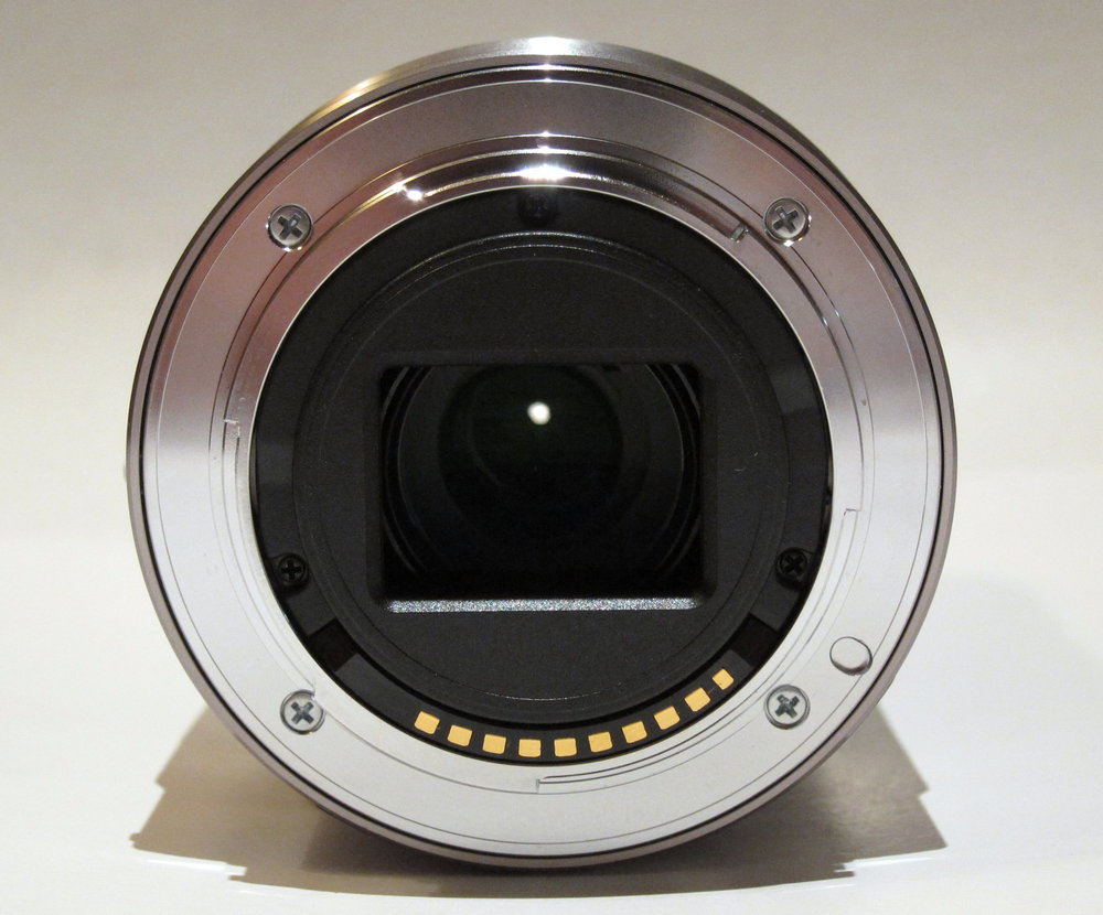 Sony 55-210mm OSS Images