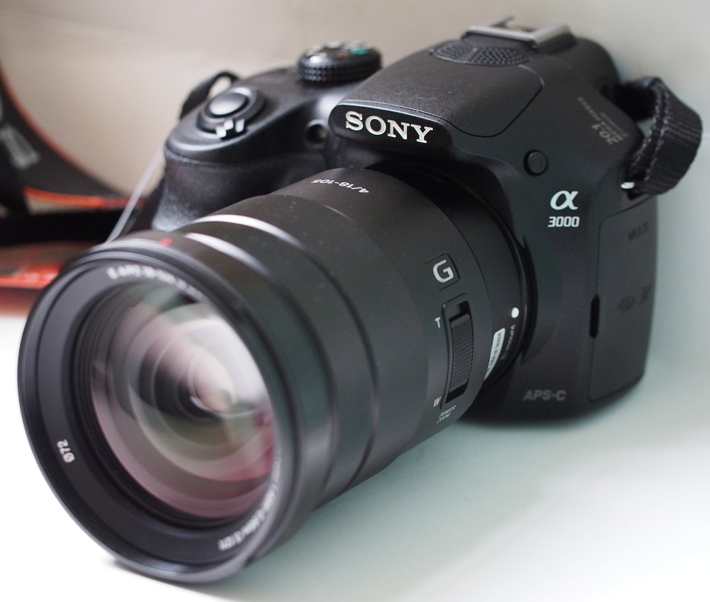 Sony Alpha 3000 Hands-On Preview | ePHOTOzine