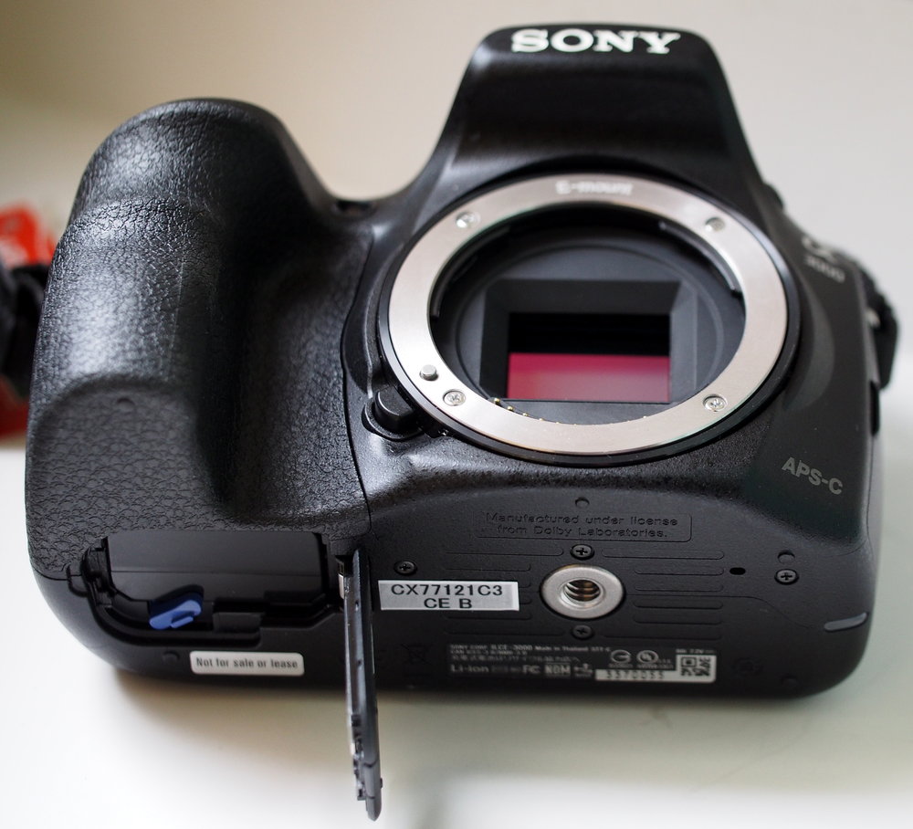 Sony Alpha 3000 Images