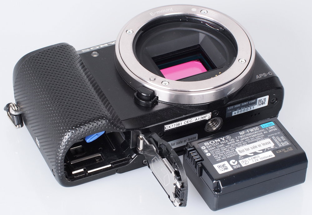 Sony Alpha A5000 Images