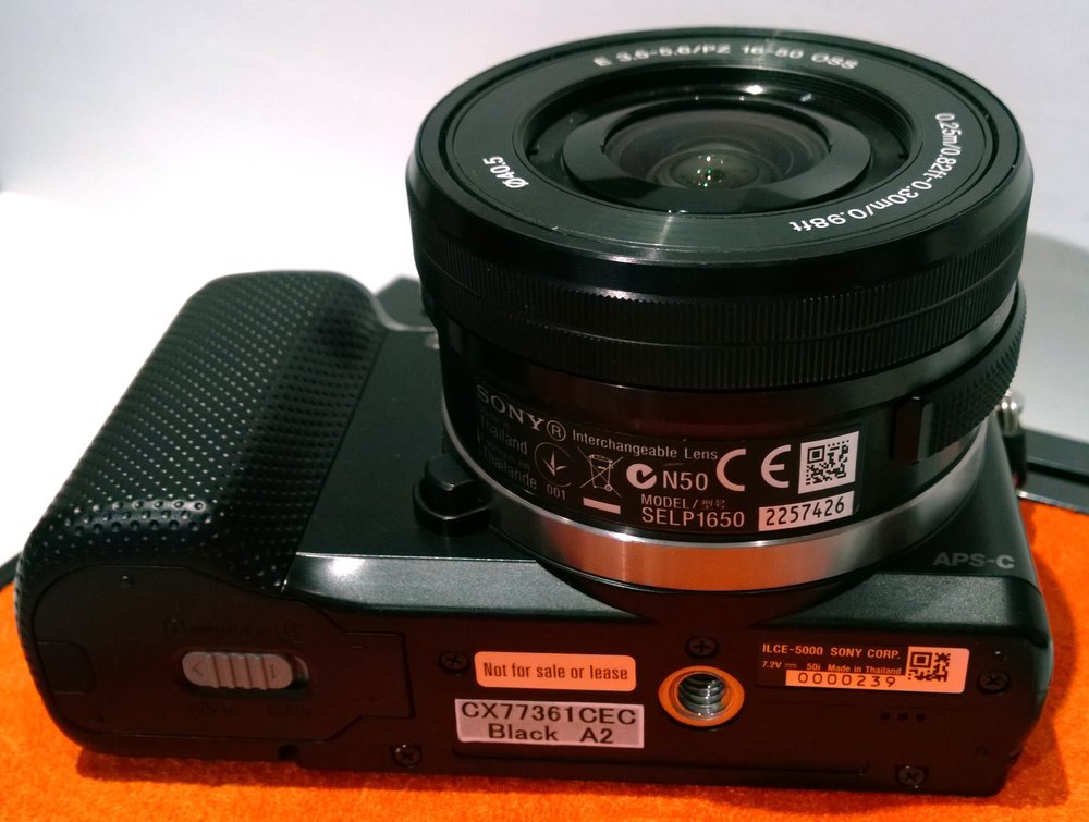 Sony Alpha A5000 Images