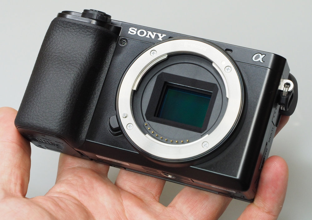 Sony Alpha A6100 Images
