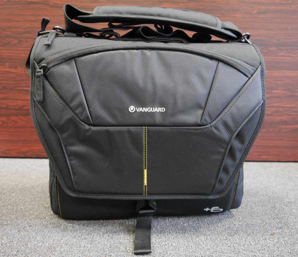 Vanguard Alta Rise 33 Images