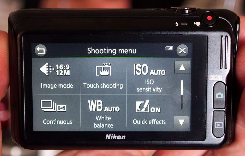 Nikon Coolpix S6400 Hands-On Preview | ePHOTOzine
