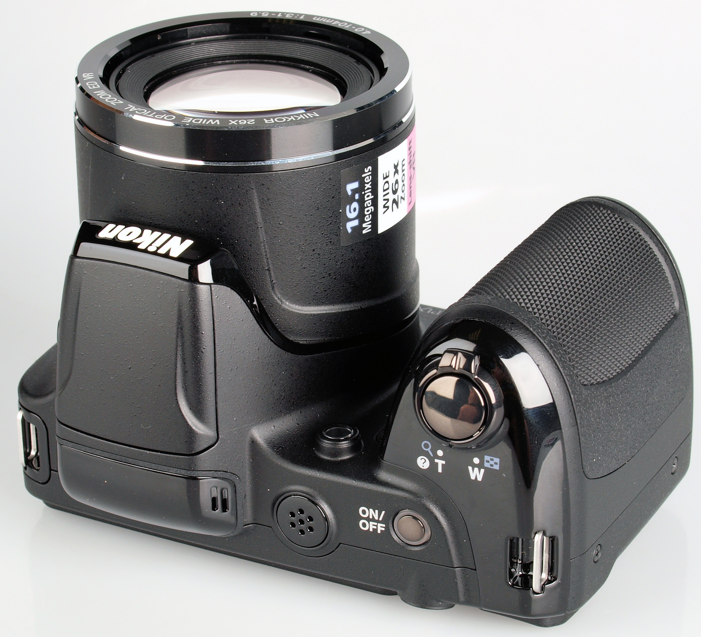 Nikon Coolpix L320 Images