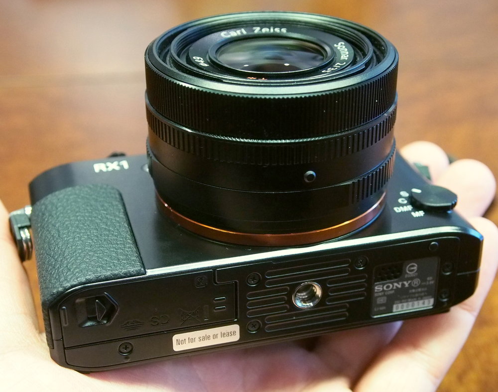Sony RX1 Hands-On First-Look Preview | ePHOTOzine