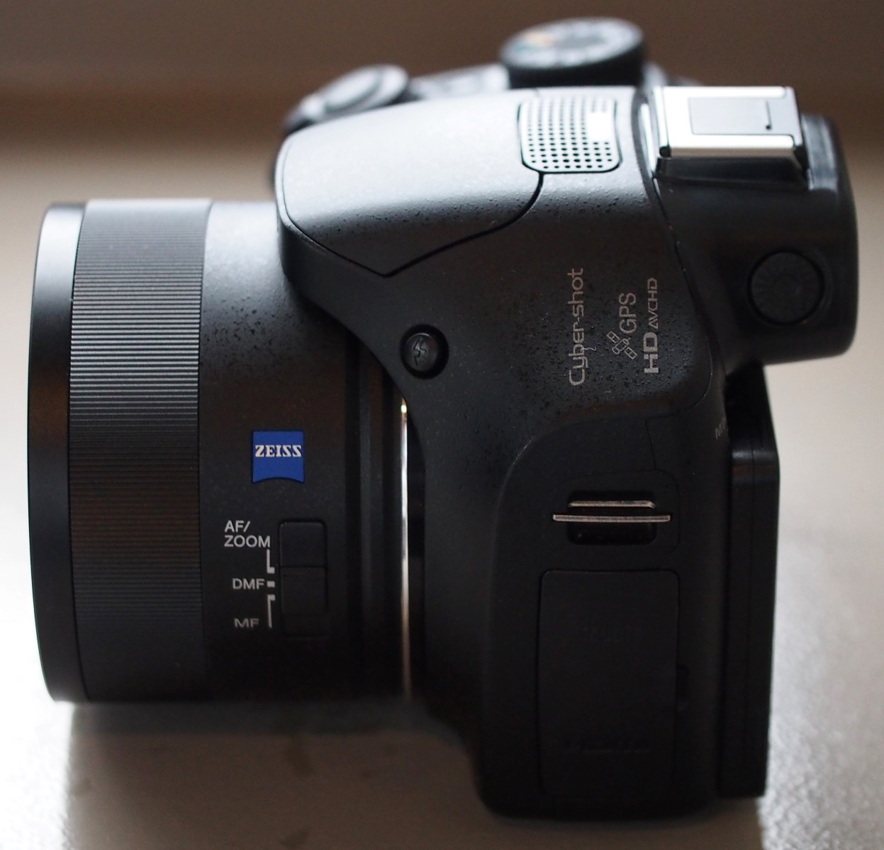 Sony Cyber-shot HX400V Hands-On Preview | ePHOTOzine