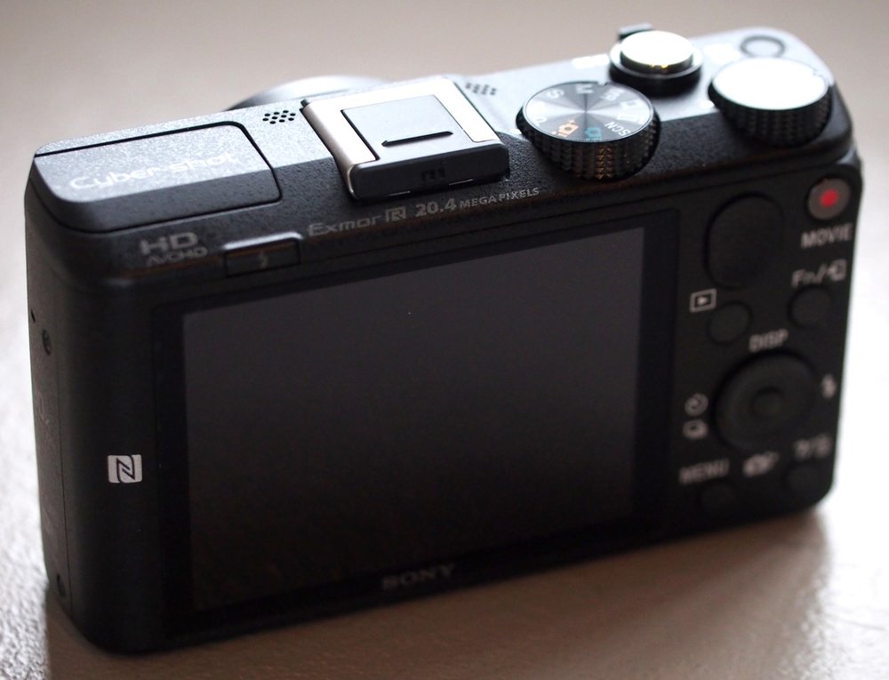Sony Cyber-shot HX60 / HX60V Hands-On Preview | ePHOTOzine