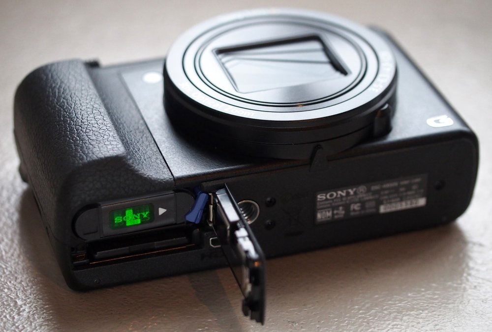 Sony Cyber-shot HX60 / HX60V Hands-On Preview | ePHOTOzine
