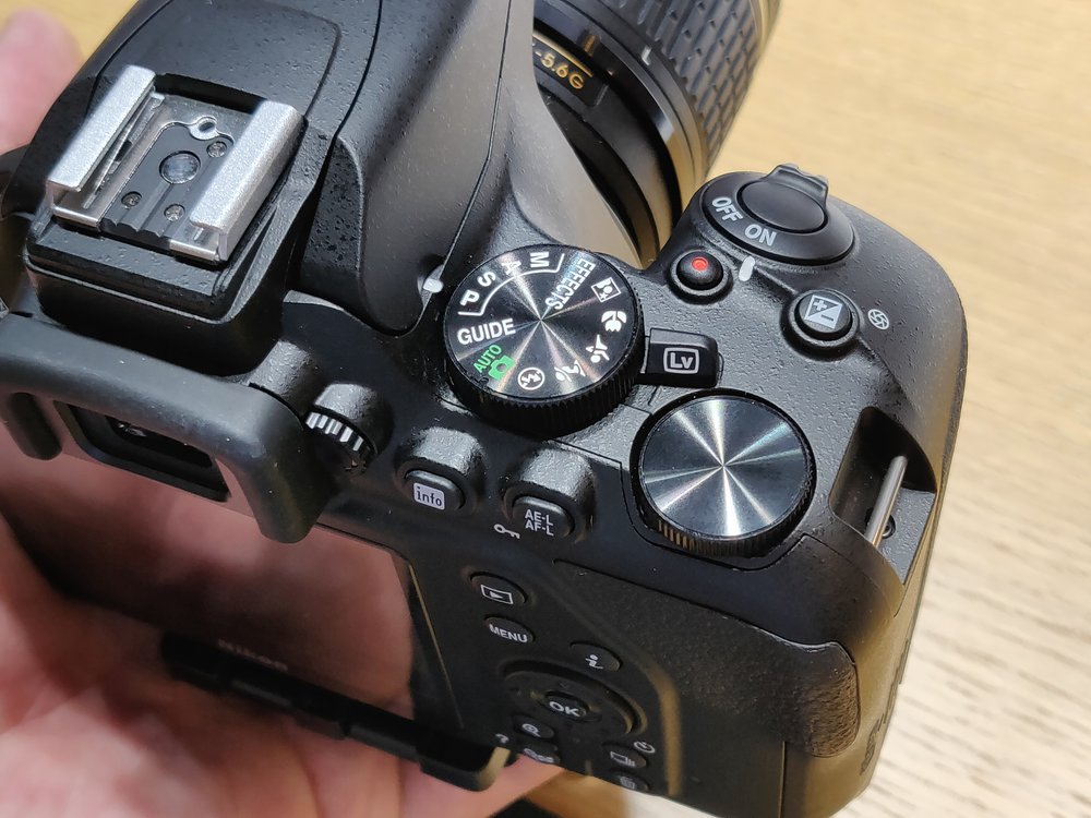 Nikon D3500 Hands-On Photos | ePHOTOzine