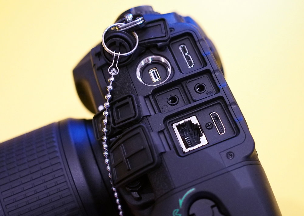 Nikon D5 DSLR Hands-On Preview | ePHOTOzine