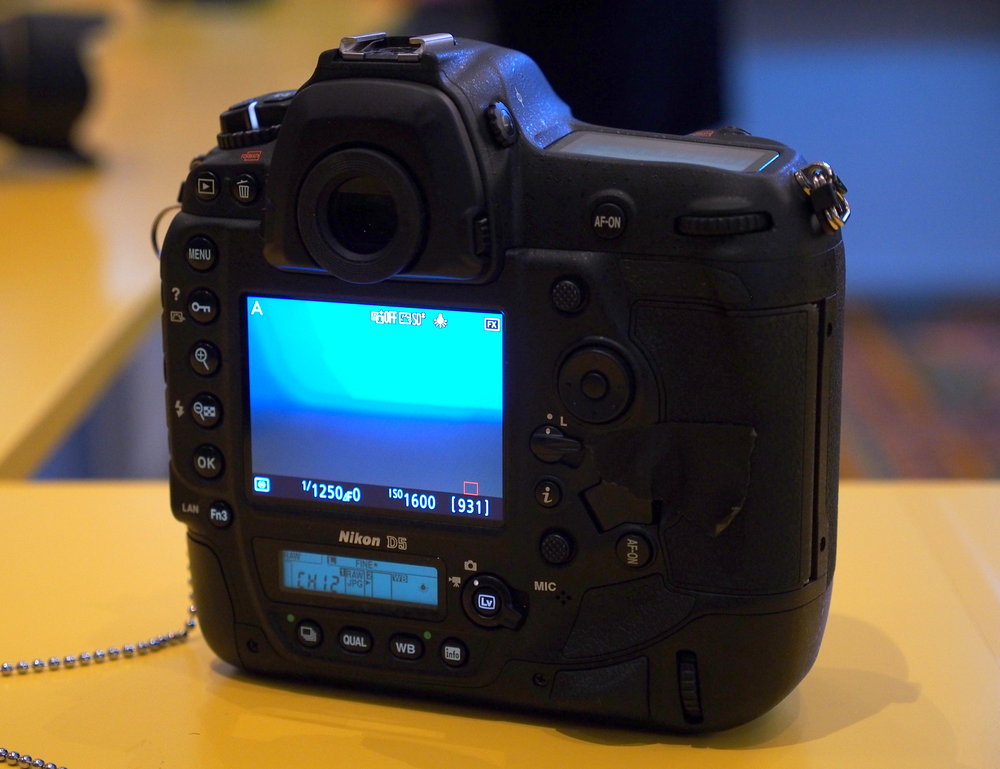 Nikon D5 DSLR Hands-On Preview | ePHOTOzine