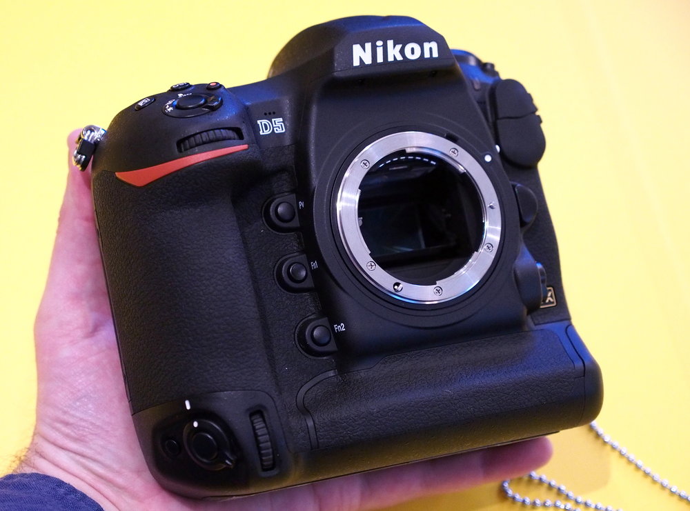 Nikon D5 DSLR Hands-On Preview | ePHOTOzine