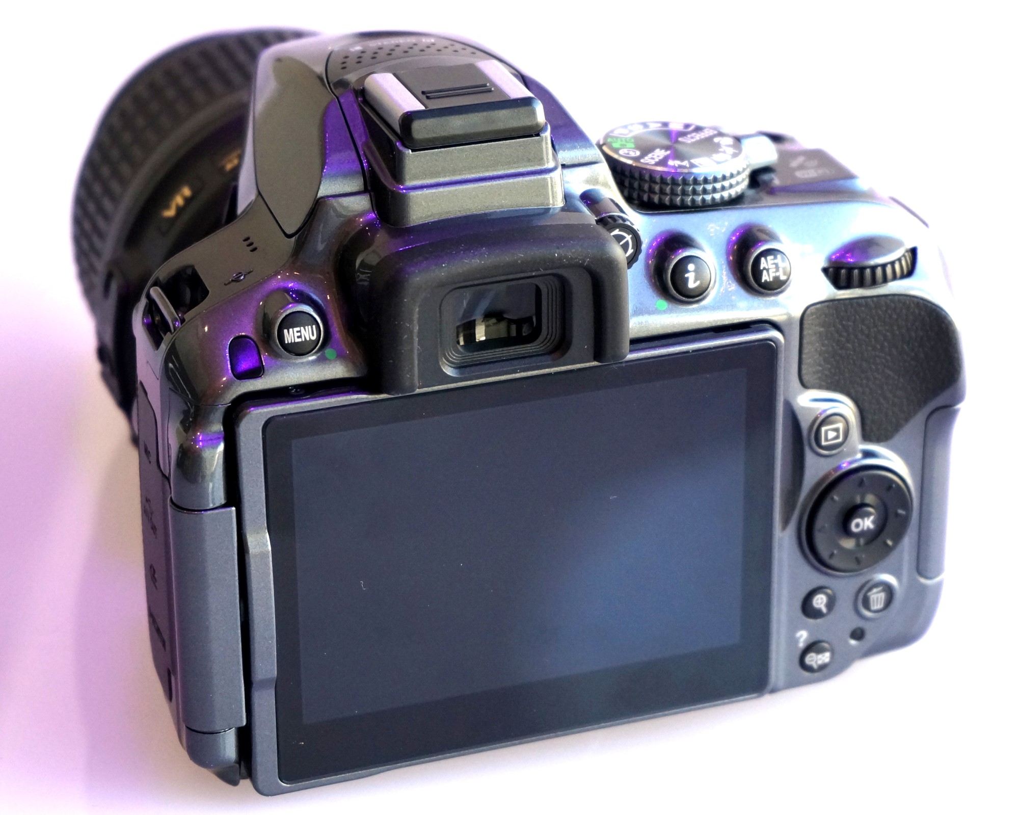 Nikon D5300 Hands-On Preview | ePHOTOzine