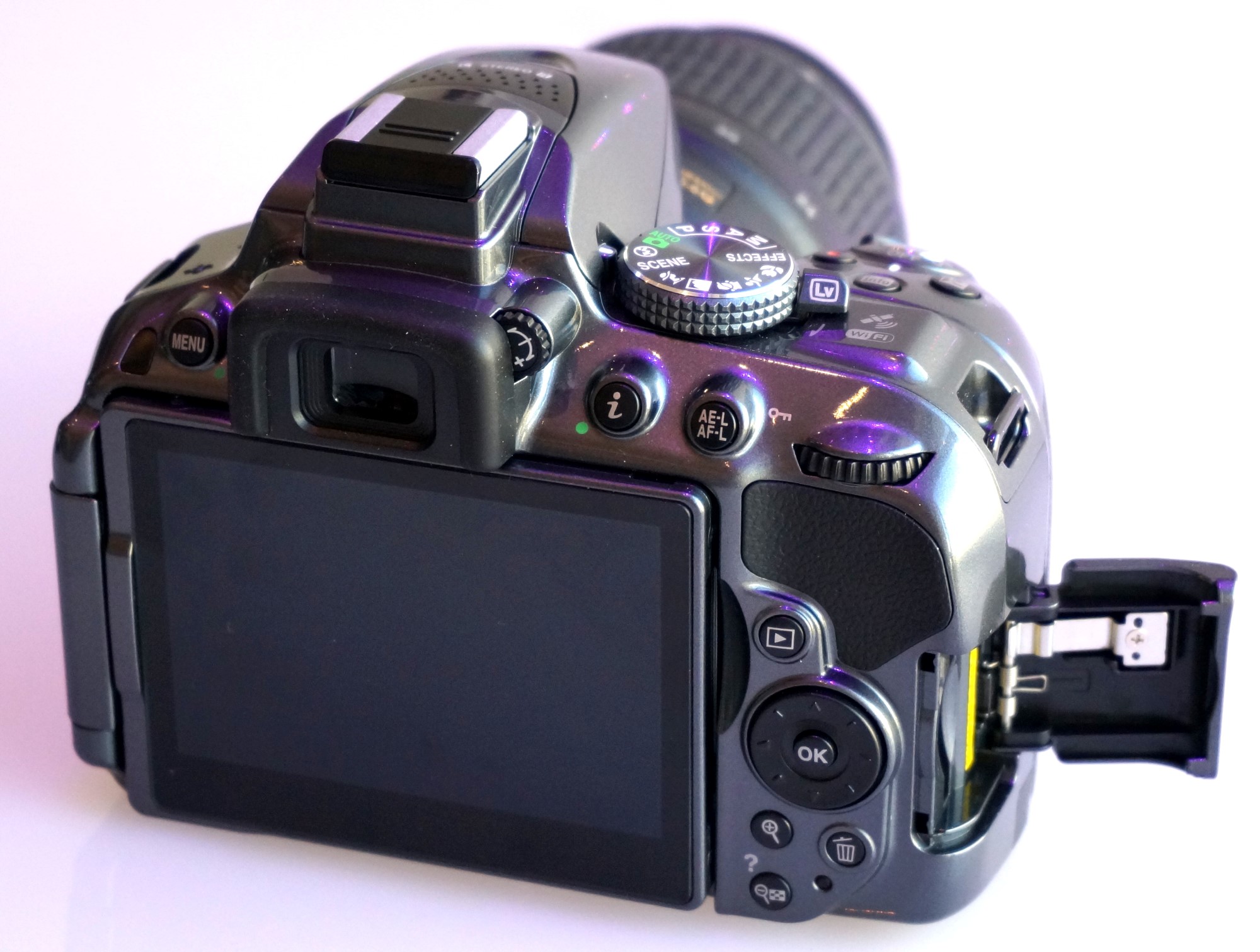 Nikon D5300 Hands-On Preview | ePHOTOzine