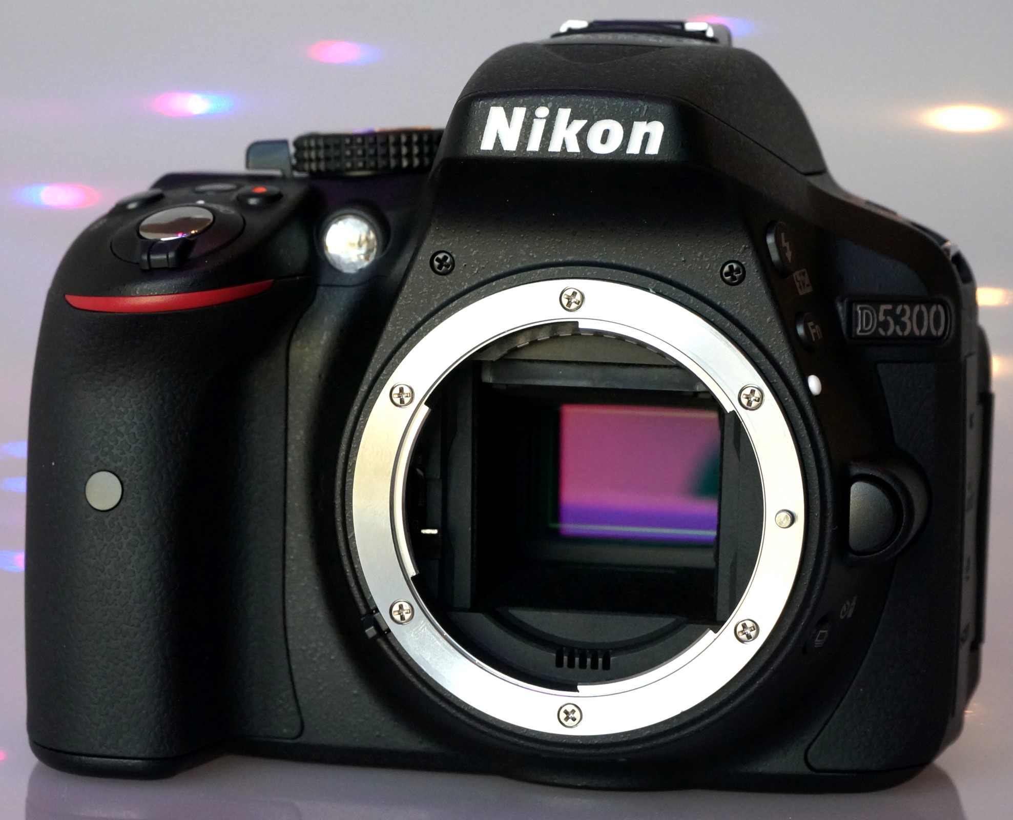 Nikon D5300 Hands-On Preview | ePHOTOzine
