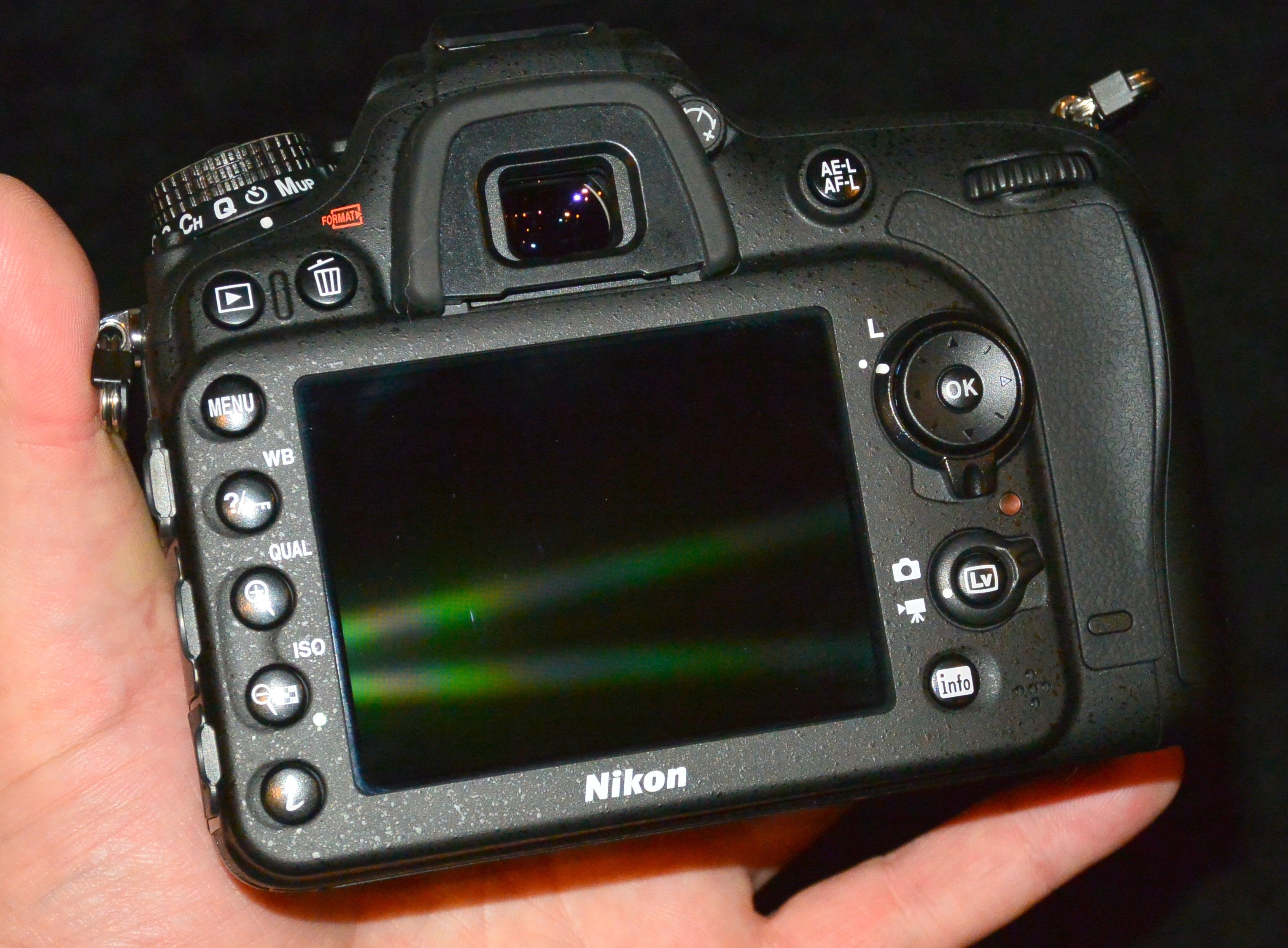 Nikon D7100 DSLR Hands-On Preview | ePHOTOzine
