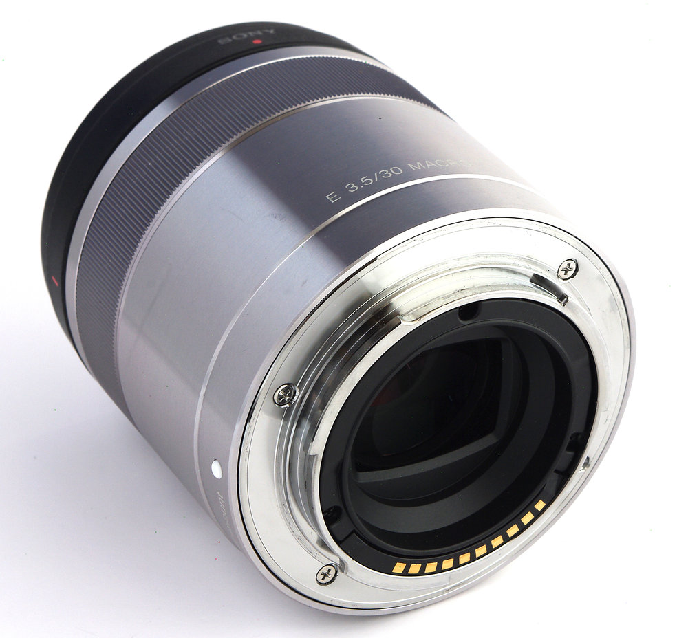 Sony E 30mm f/3.5 Macro SEL30M35 Images