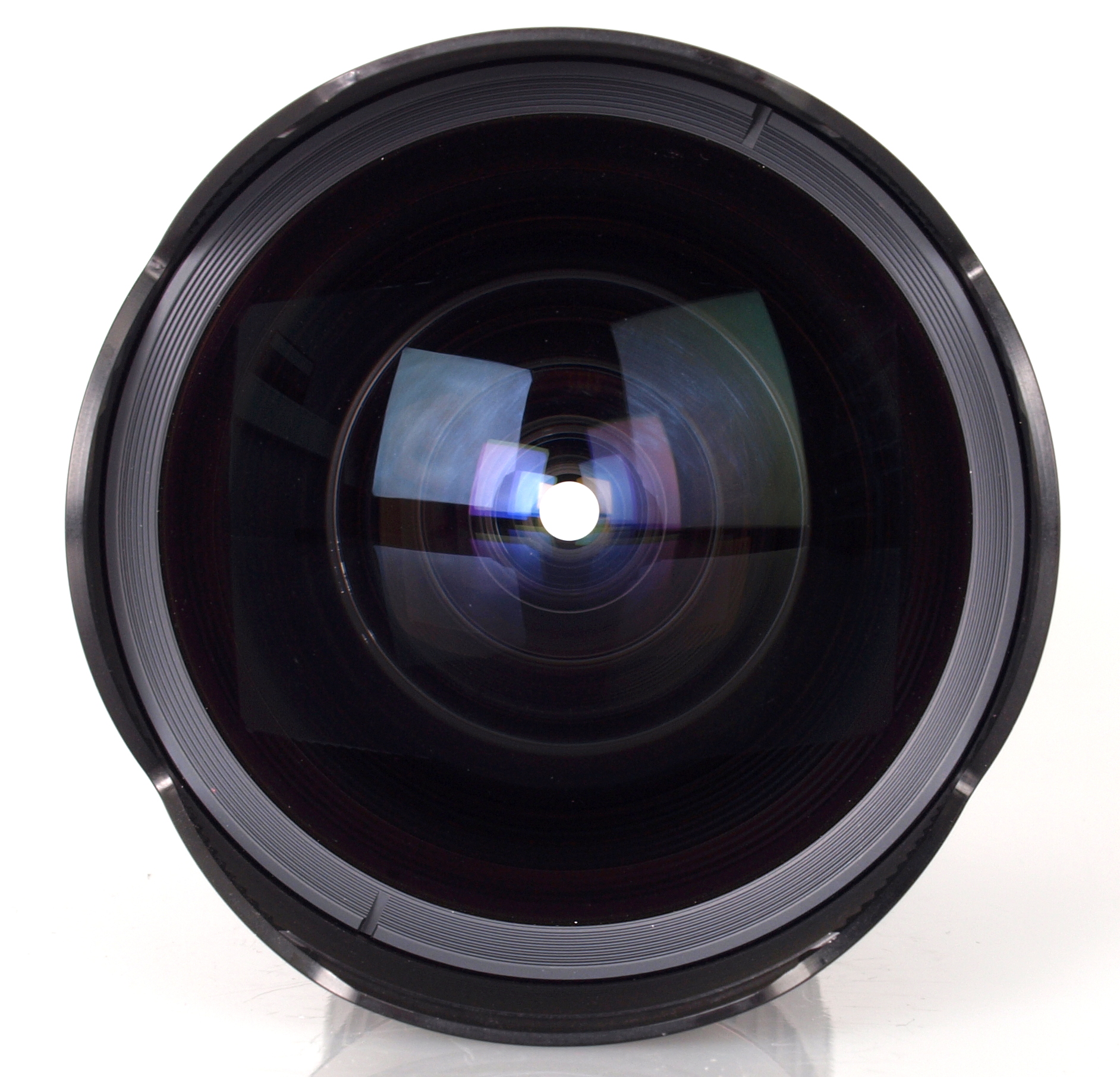 Canon EF 14mm f/2.8L II USM Images