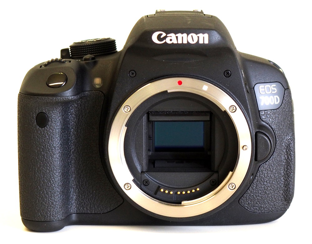 Canon EOS 700D Hands-On Preview | ePHOTOzine