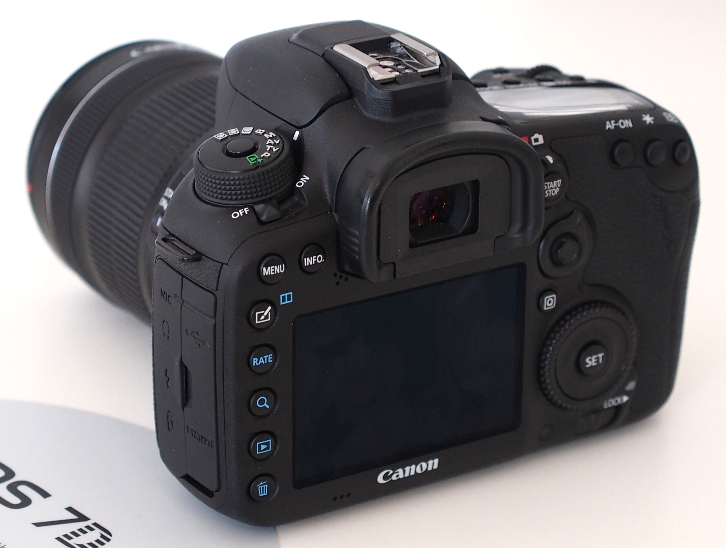 Canon EOS 7D Mark II Hands-On Preview | ePHOTOzine