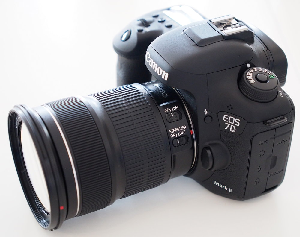 Canon EOS 7D Mark II Hands-On Preview | ePHOTOzine