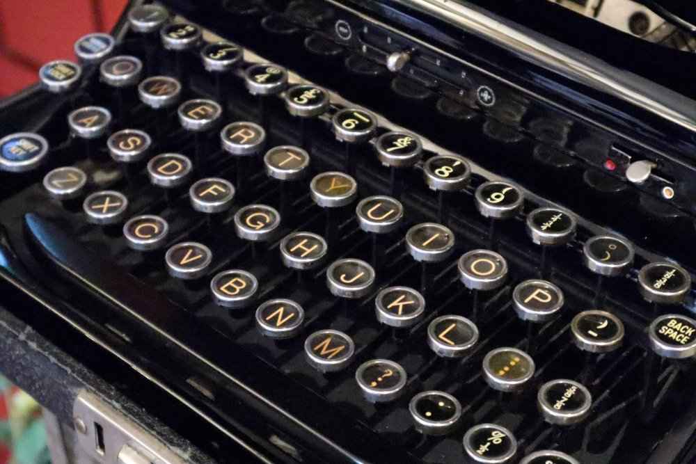 Canon EOS M50 Images