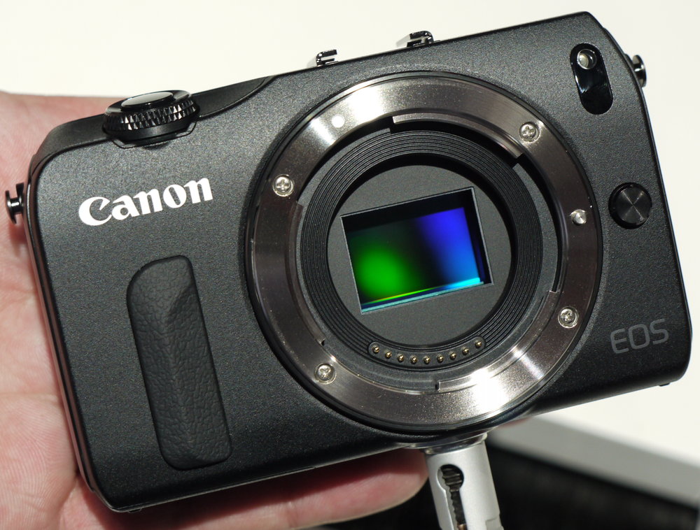 Canon EOS-M Hands-On Preview | ePHOTOzine