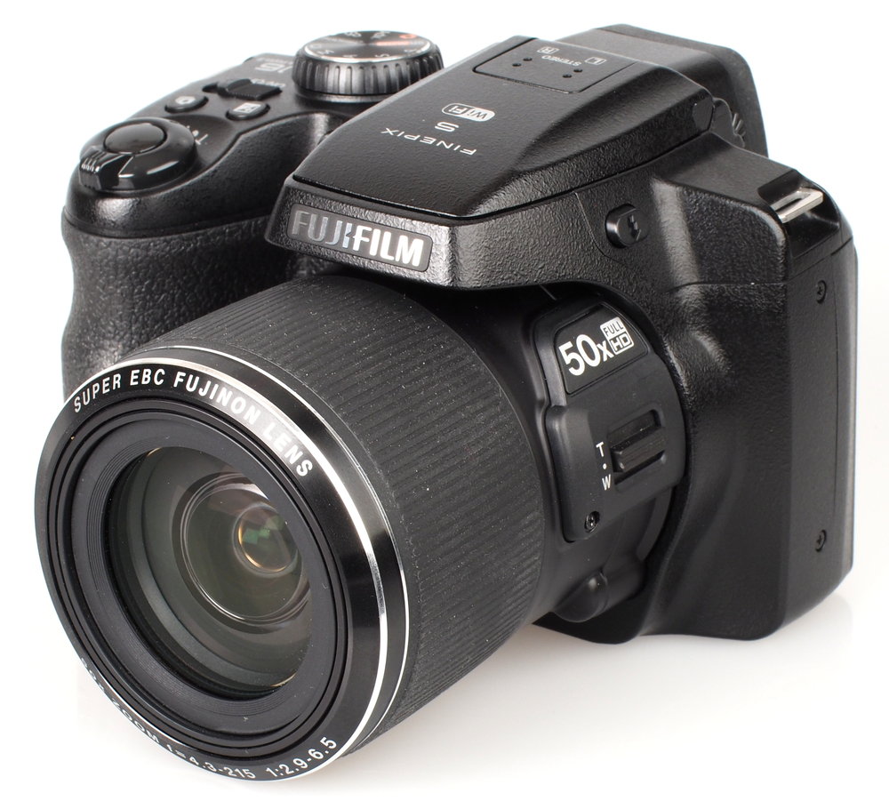 Fujifilm FinePix S9900W Images