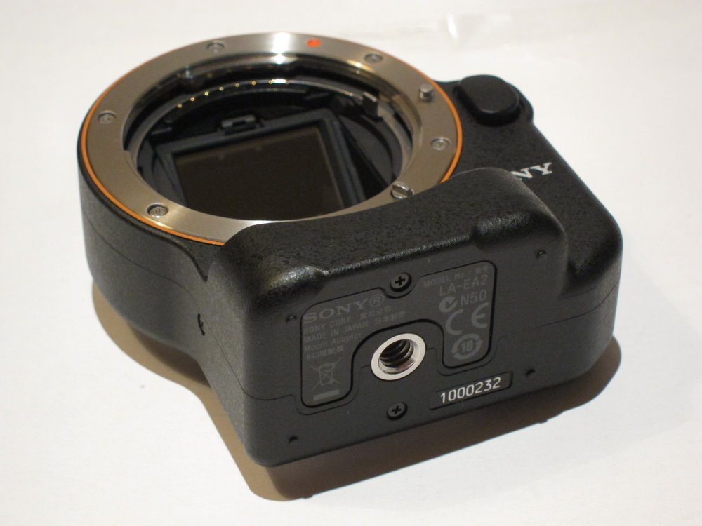 Sony LA-EA2 Images