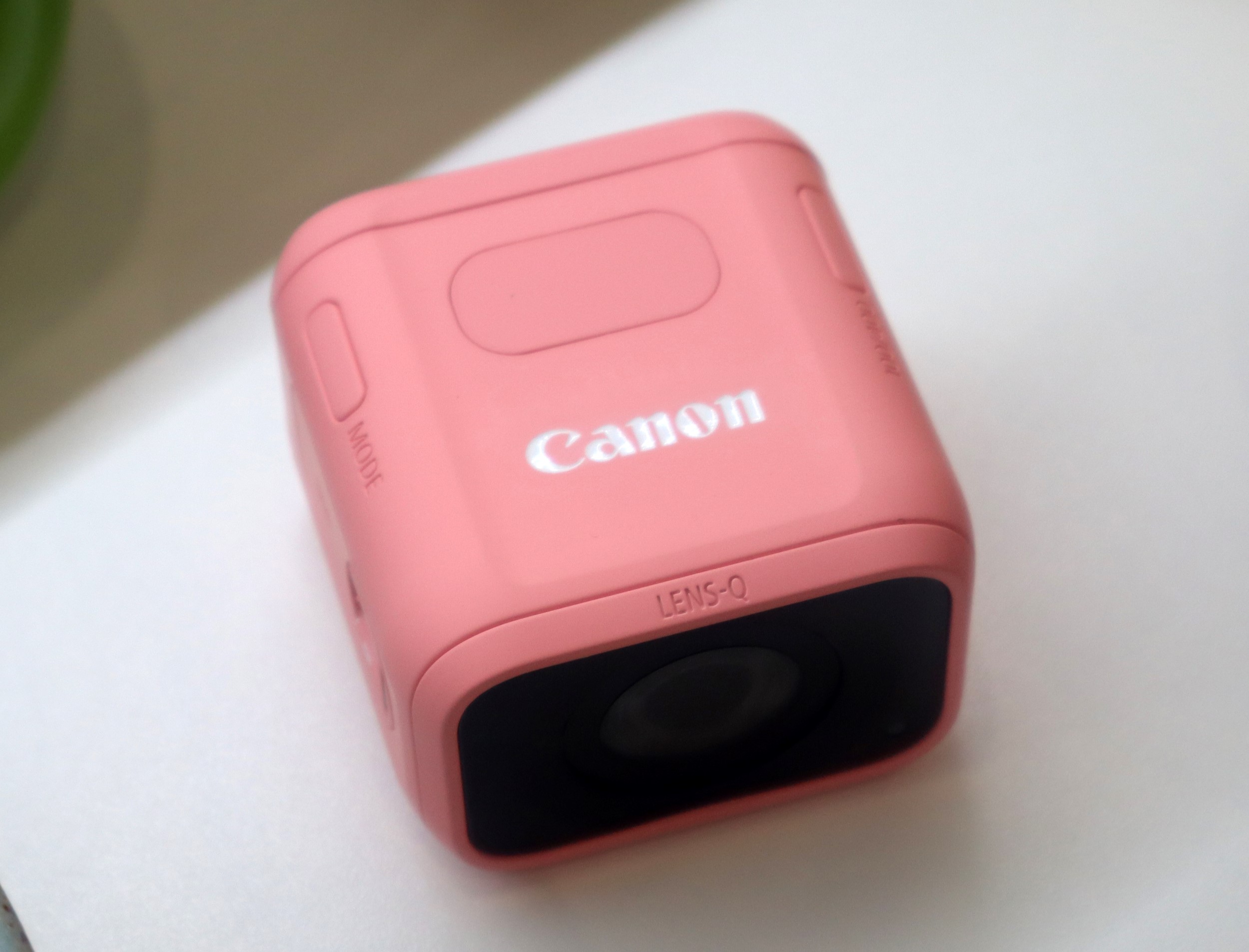 Canon 360 Concept, LENS-Q 100-400 Zoom Camera | ePHOTOzine