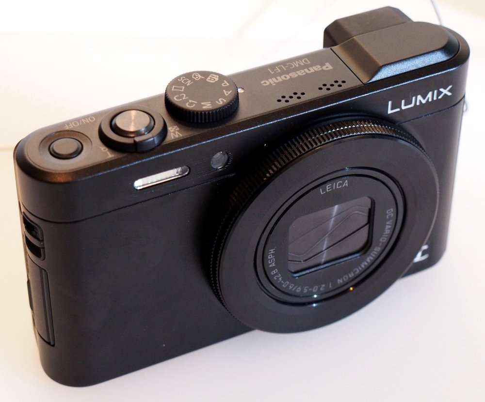 Panasonic Lumix LF1 Hands-On Preview | ePHOTOzine