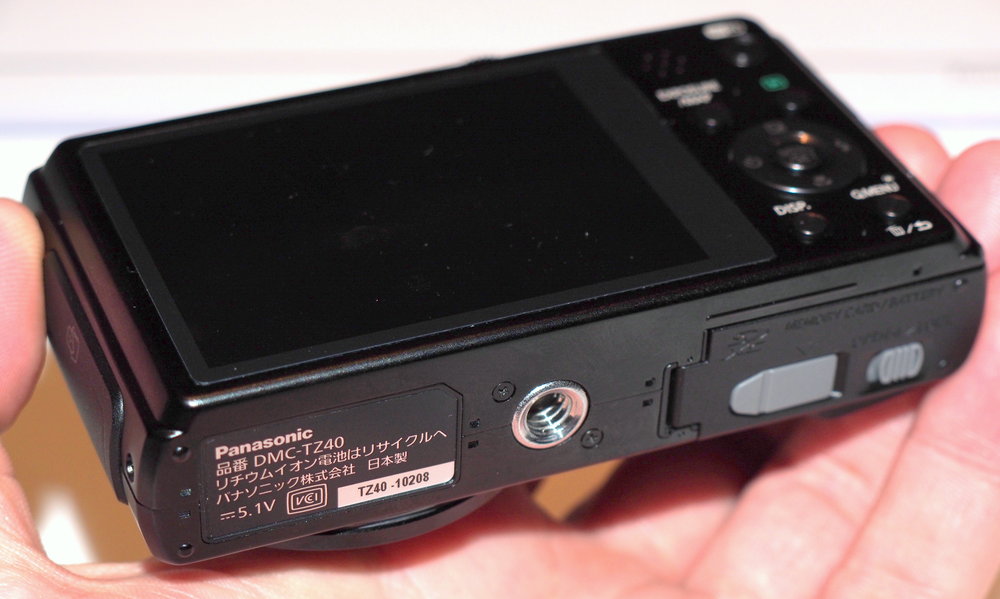 Panasonic Lumix TZ40 Hands-On Preview | ePHOTOzine
