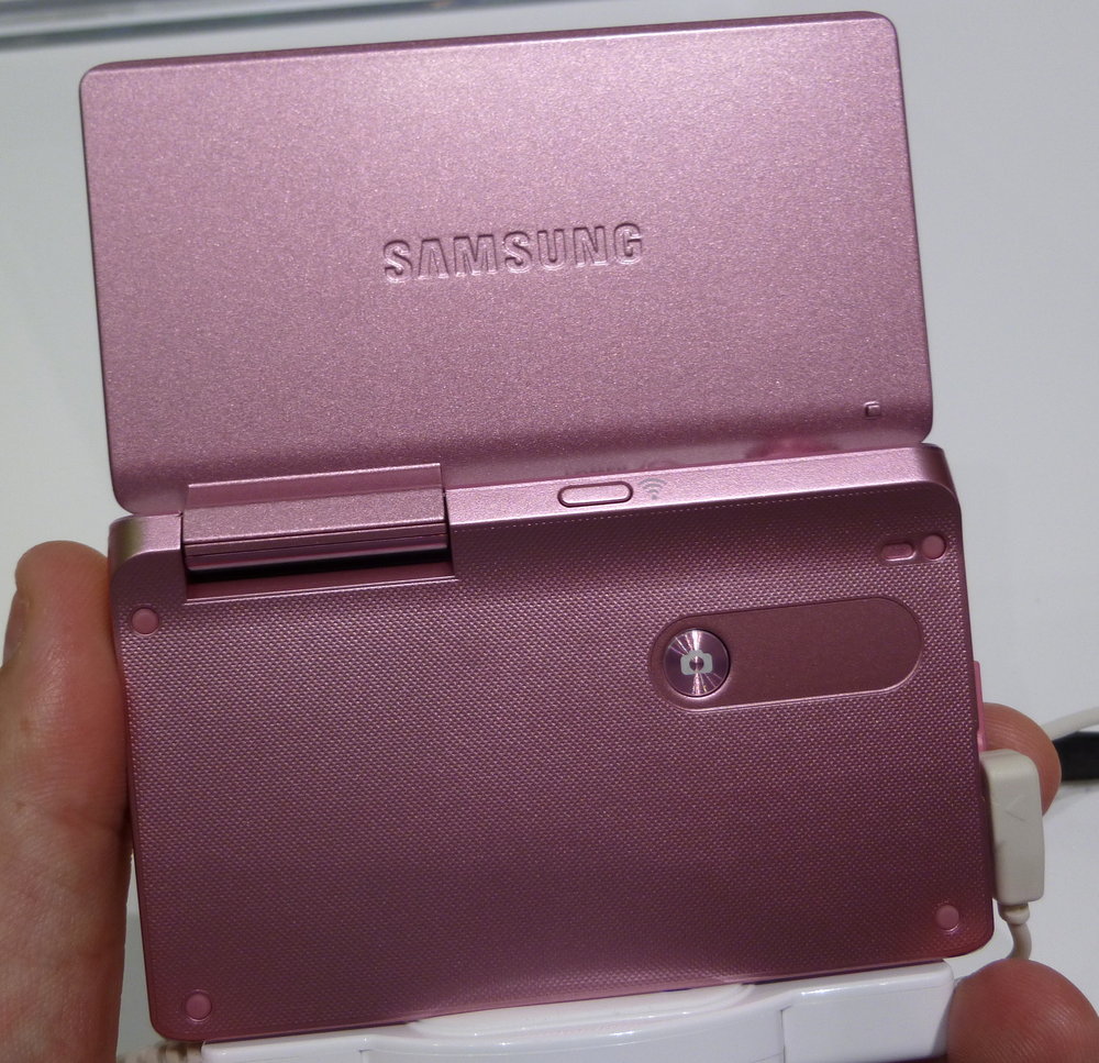 Samsung MV900F Hands-On Preview | ePHOTOzine