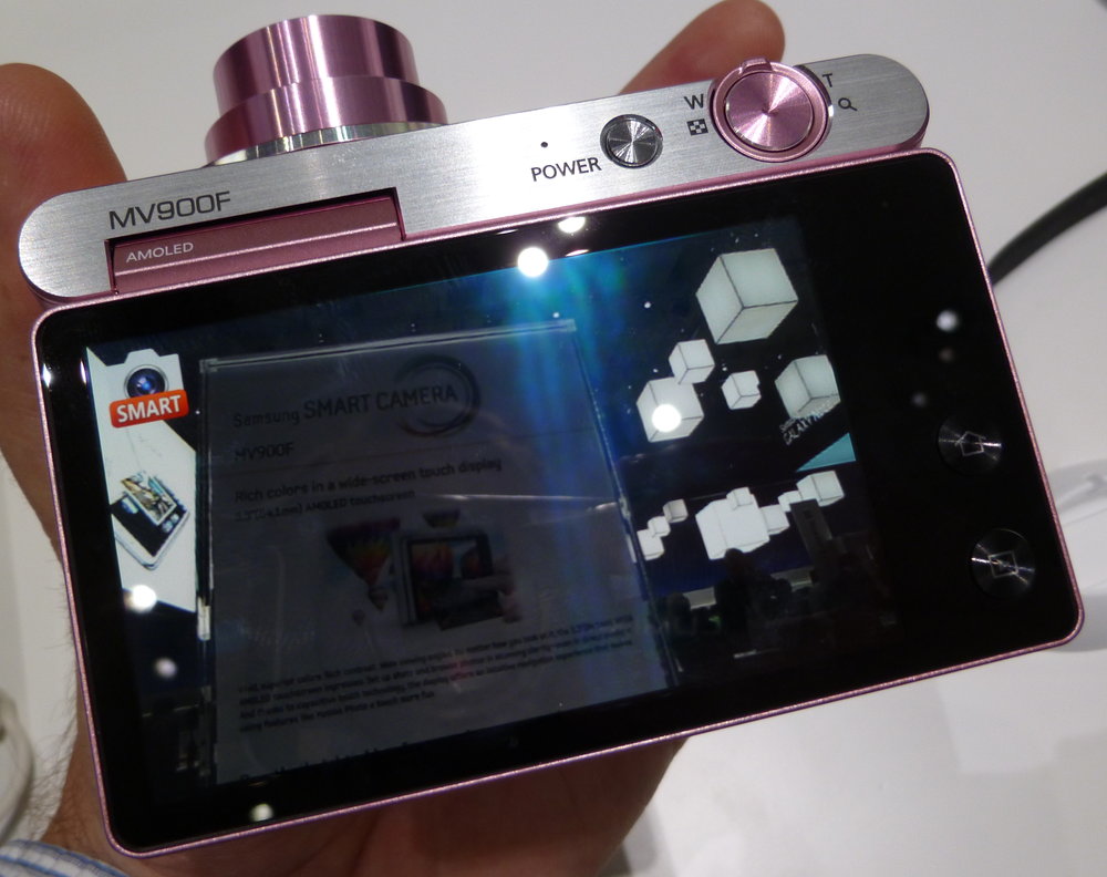 Samsung MultiView MV900F Images