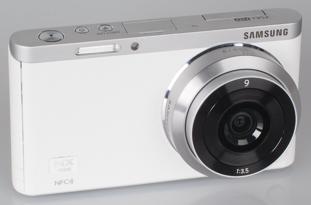 Samsung NX Mini Images