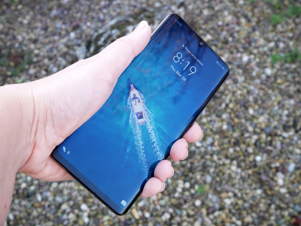 Huawei P30 Pro Smartphone Teardown Shows How The Periscope Camera Works ...