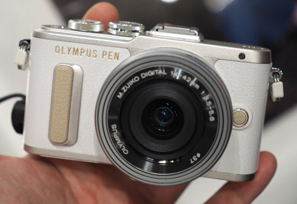 Olympus PEN E-PL8 Hands-On Preview | ePHOTOzine