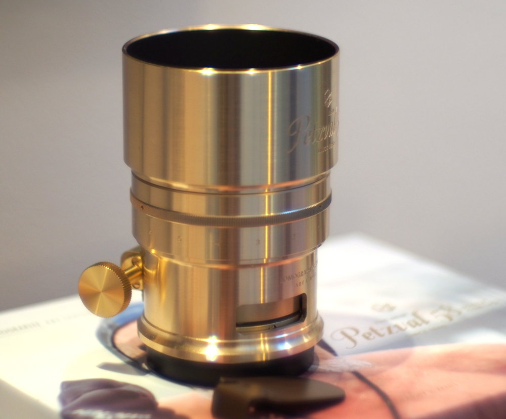 Lomography Petzval 58mm f/1.9 Bokeh Control Images