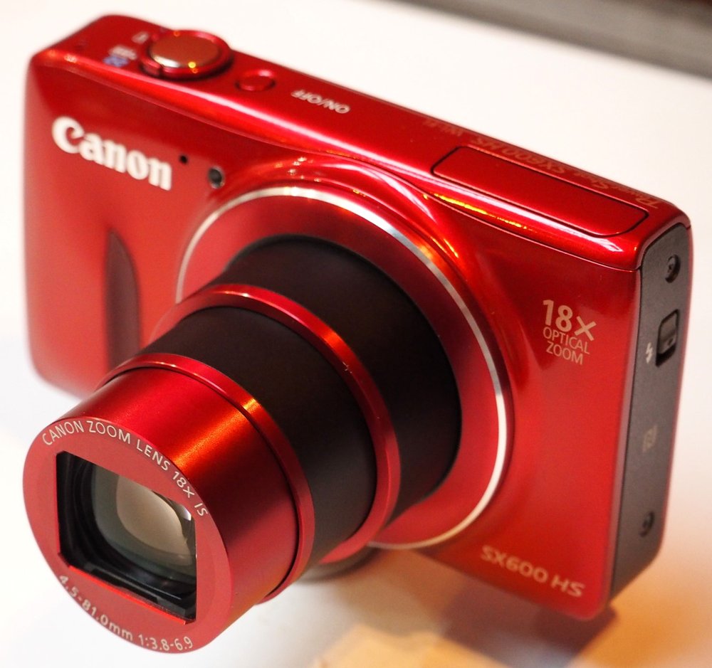Canon Powershot SX600 HS Images