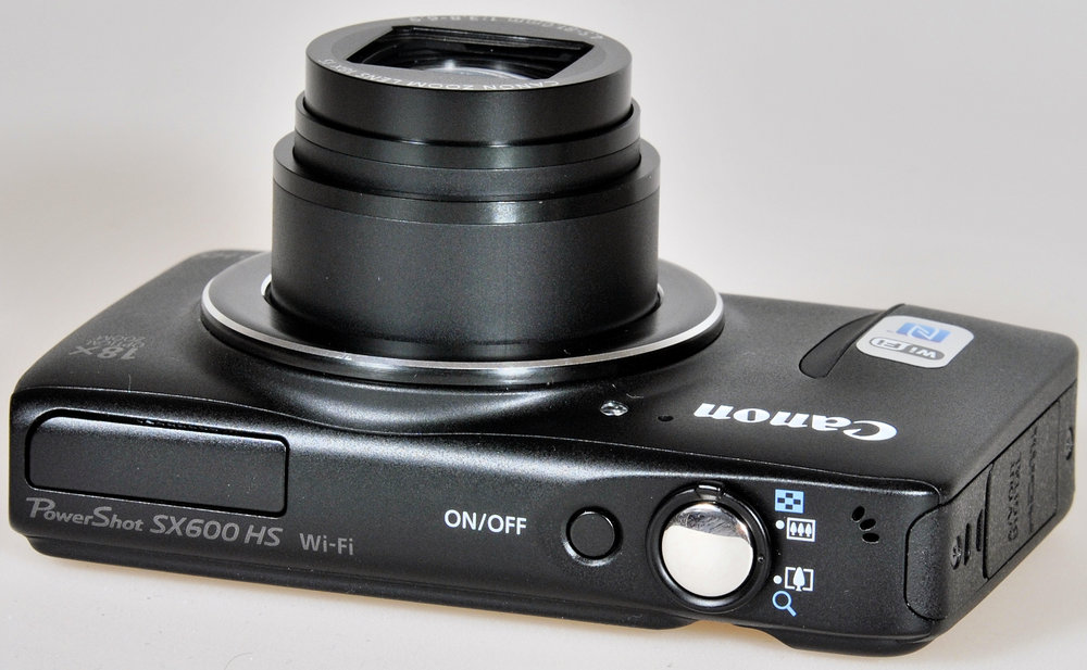 Canon Powershot SX600 HS Images