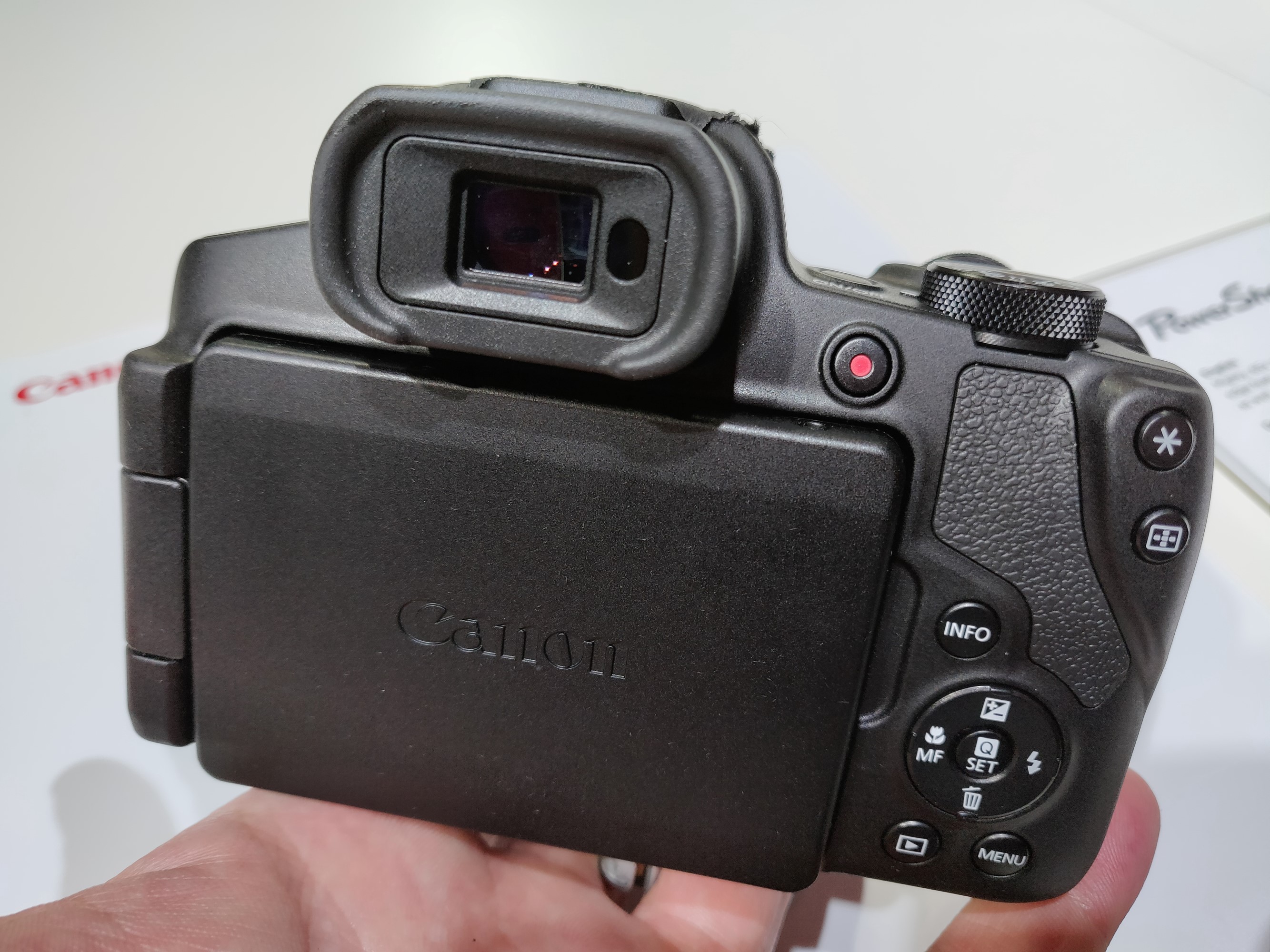 Canon Powershot SX70 HS Hands-On Photos | ePHOTOzine