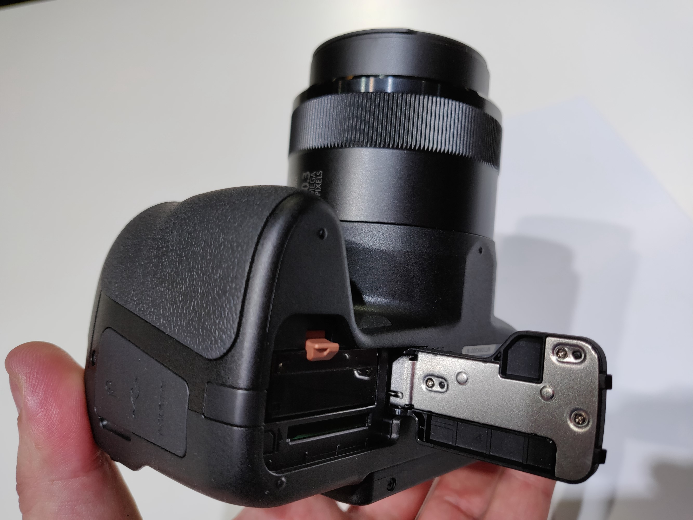 Canon Powershot SX70 HS Hands-On Photos | ePHOTOzine