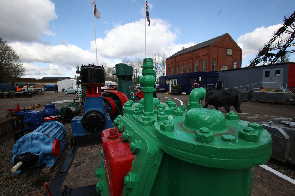 Canon RF 16mm F/2.8 STM Lens Review - Performance | ePHOTOzine