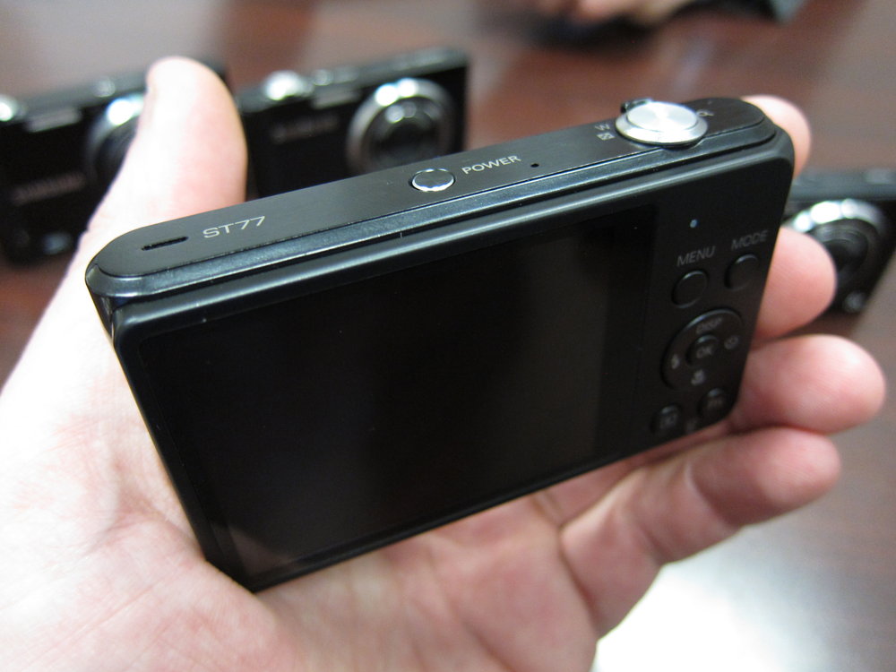 Samsung ST77 Images
