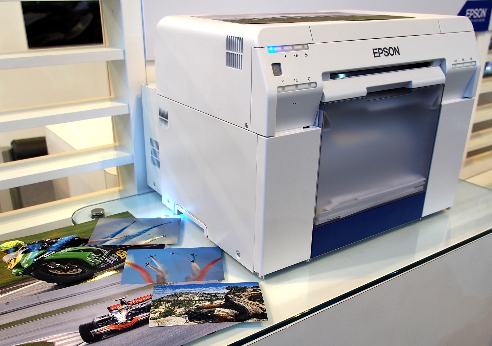 Epson SureLab D700 Images