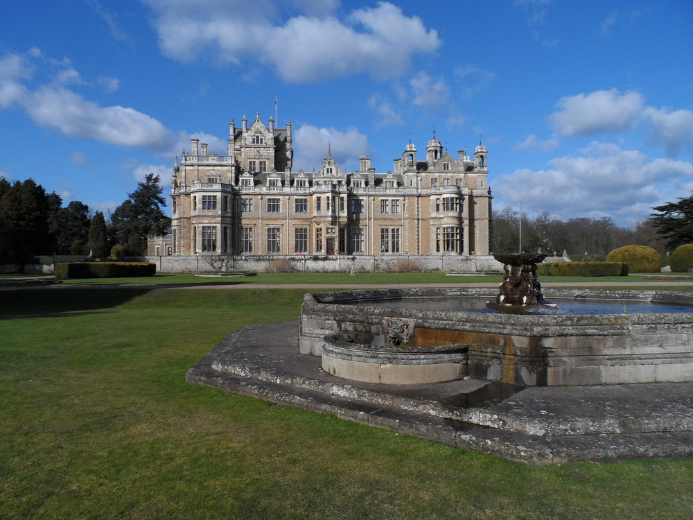 Samsung WB150F Images