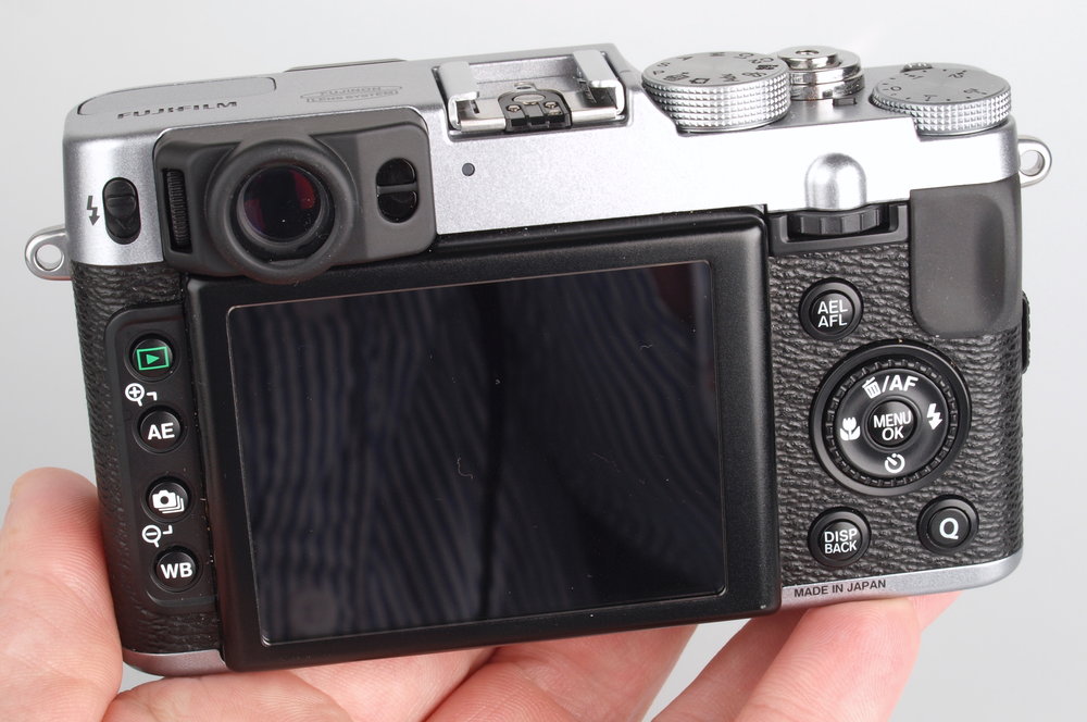 Fujifilm X20 Hands-On Preview | ePHOTOzine
