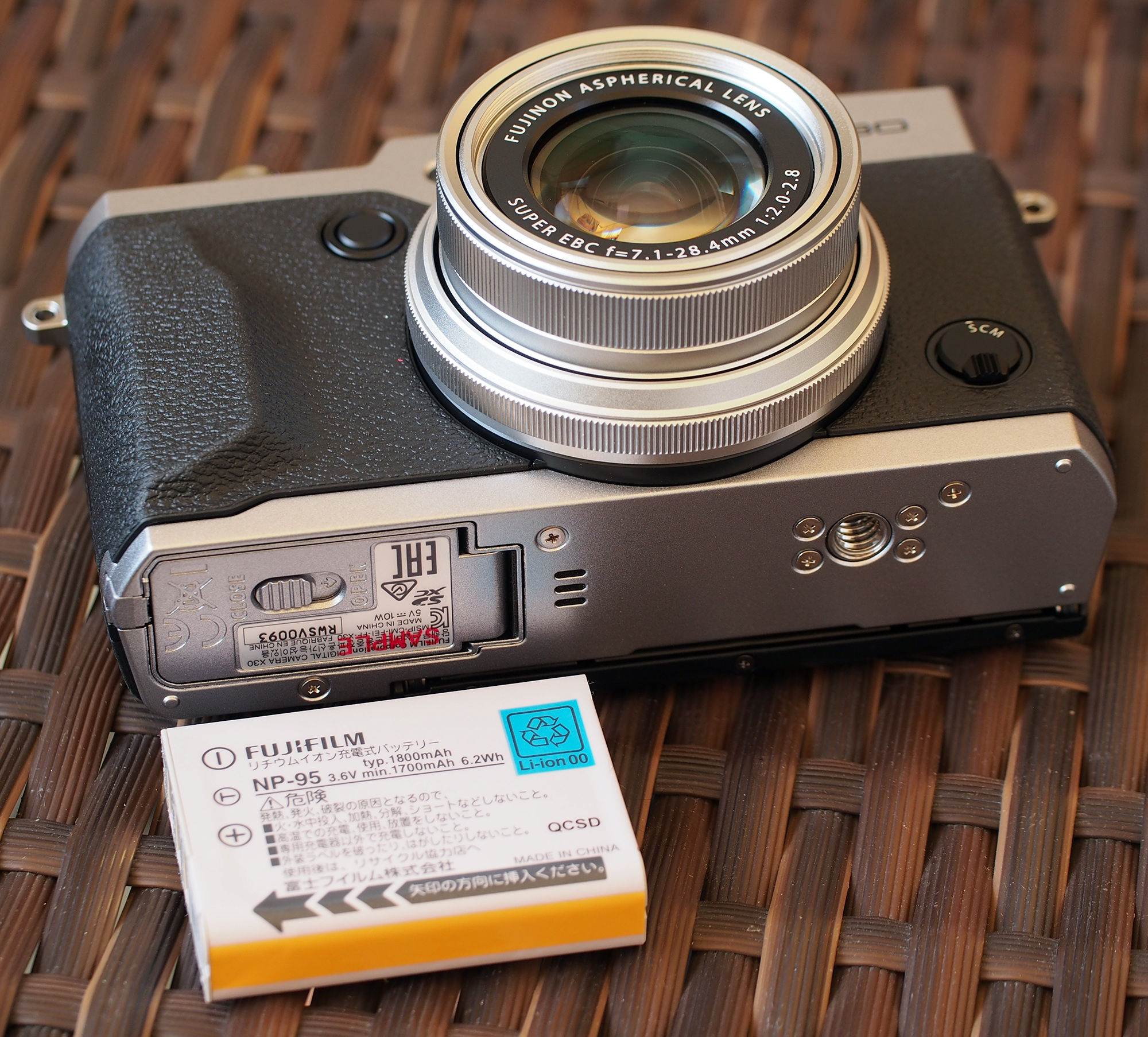Fujifilm X30 Images